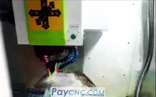 Machining center with GSK 25iMb CNC s