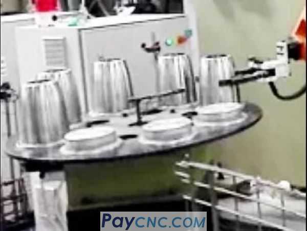 RB08 Robots on Kettle Production Line