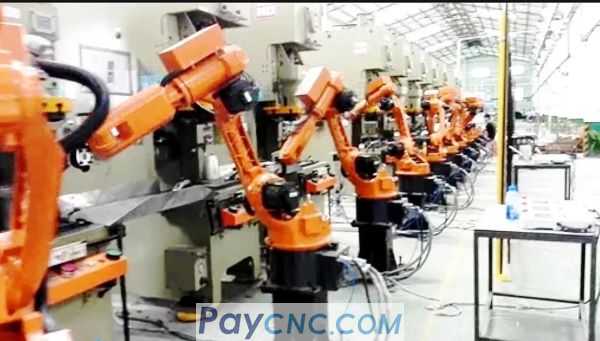 RB08 Robots on Kettle Production Line