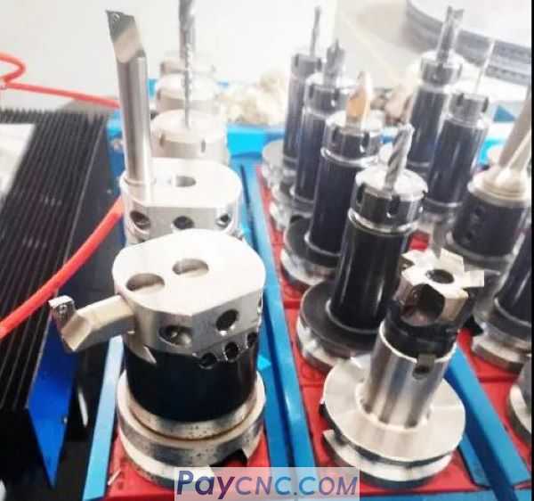 Big tool change with RB50 Robot