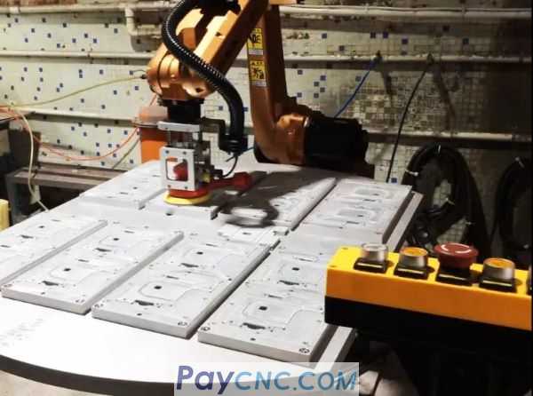 GSK RB08 robot for radiator polishing