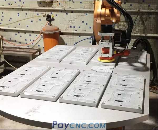 GSK RB08 robot for radiator polishing